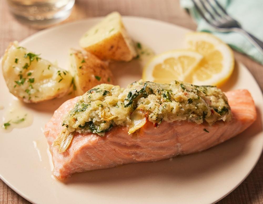 Atlantic Salmon Topped with Artichokes and Spinach - Prepared Meal ...